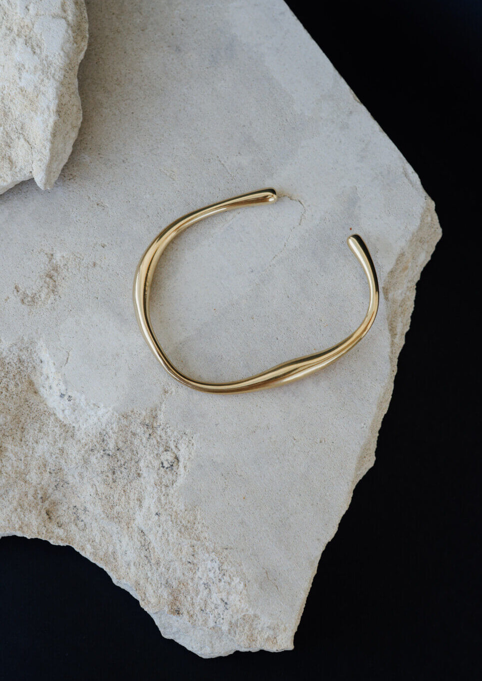 Elise Cuff Bracelet - Gold | Distorted Minimalist Wave Cuff 18K Gold ...